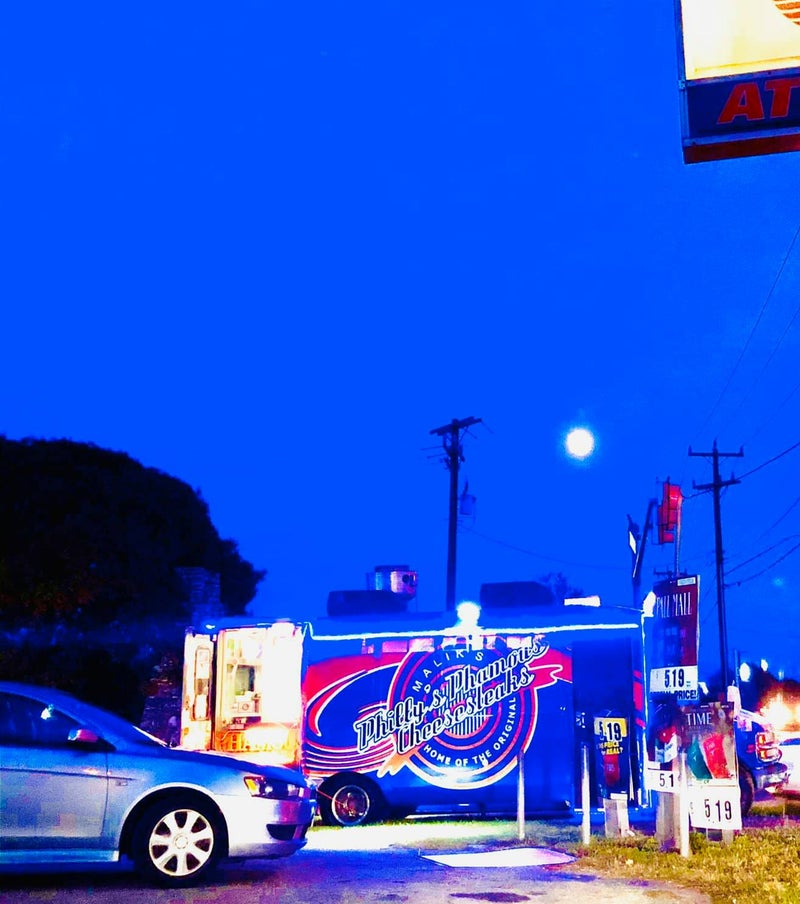 Pick Up & Delivery | Malik's Phillys Phamous Cheesesteaks